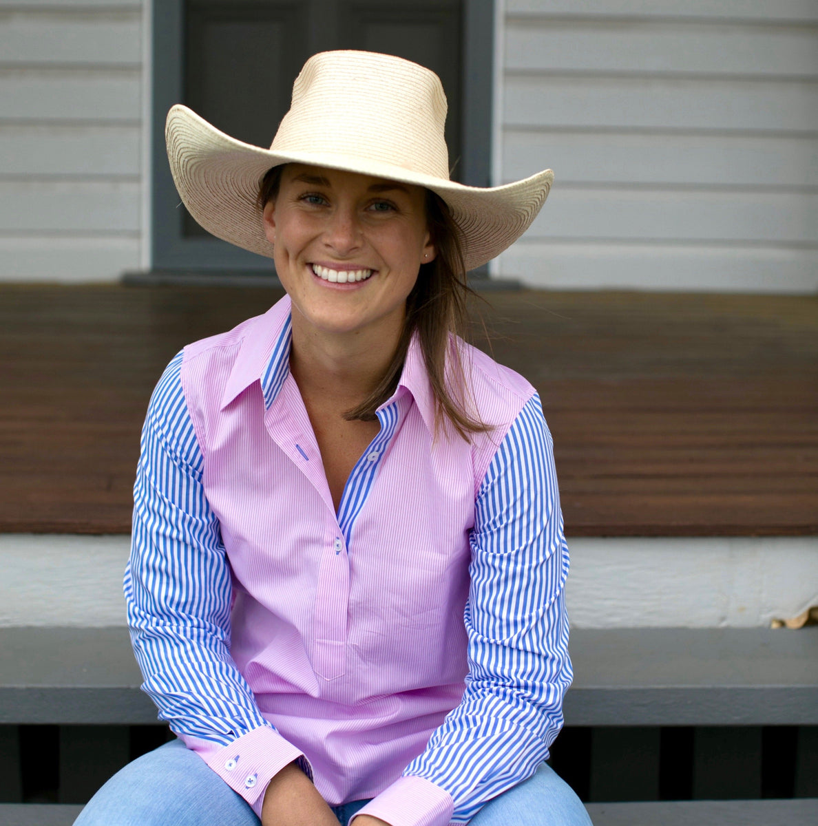 Ladies Blue Linen Shirt – Dust N Boots